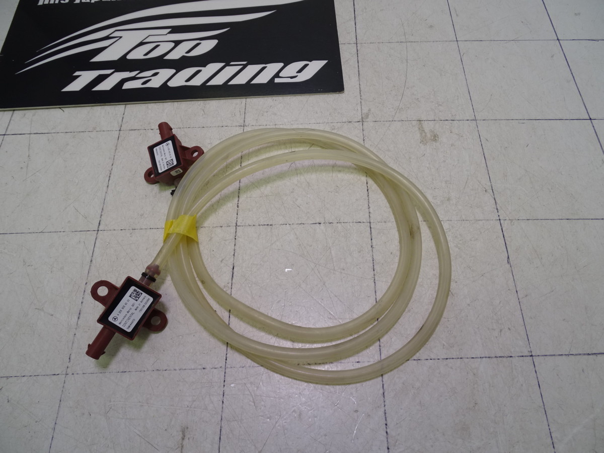 【目立った傷や汚れなし】K8652vc ベンツ 純正 Cクラス W205 前期 フロントバンパー プレッシャーセンサー インパクト ...