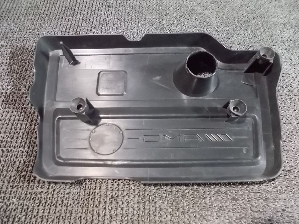 【やや傷や汚れあり】★激安!★ベンツ W176 A45 AMG 純正 エンジンカバー カーボン柄 A1330105500 / 2P1-918の ...