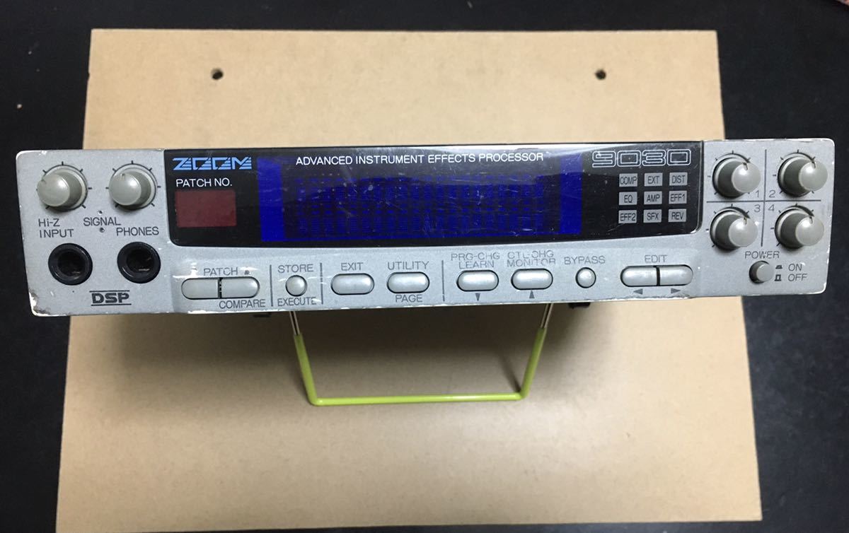 【傷や汚れあり】エフェクター ZOOM ズーム ADVANCED INSTRUMENT EFFECTS PROCESSOR 9030 マルチの ...