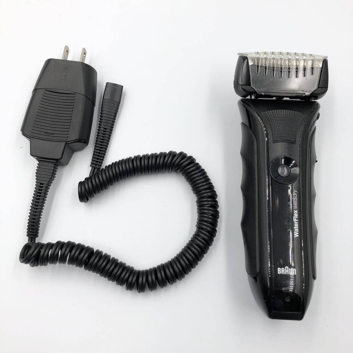 BRAUN Type:5760 WaterFlex Wet&Dry ブラウン 電気シェーバー 髭剃り （7） の落札情報詳細| ヤフオク落札 ...