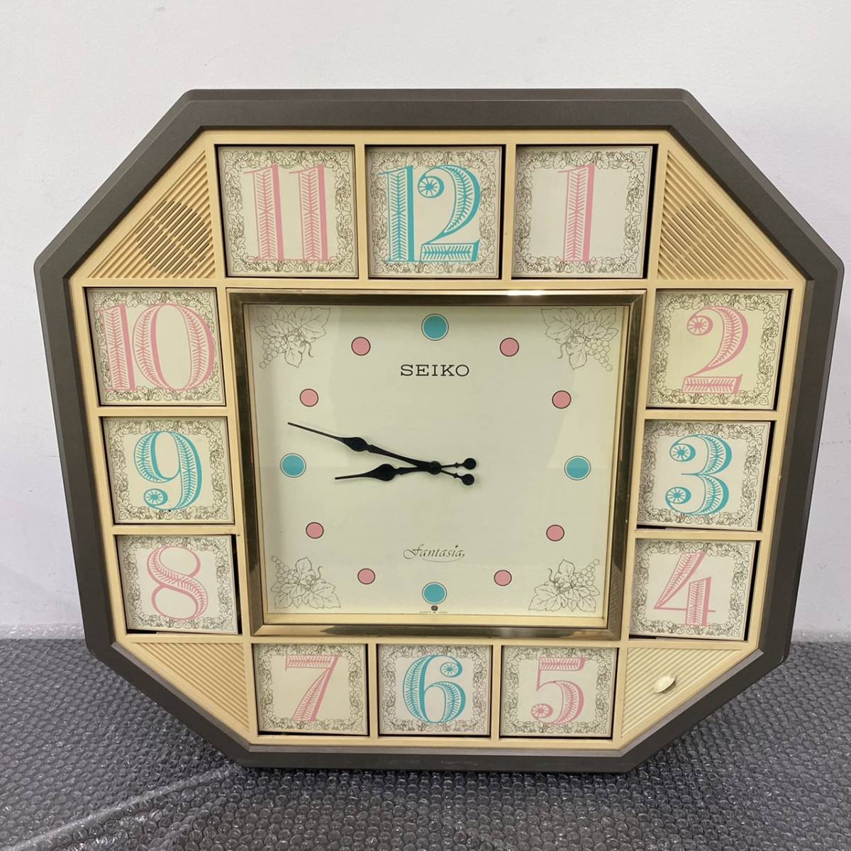 【中古】動作品 セイコー SEIKO ファンタジア RE501C からくり時計 掛け時計 メロディ時計 中古 の落札情報詳細| ヤフオク落札 ...