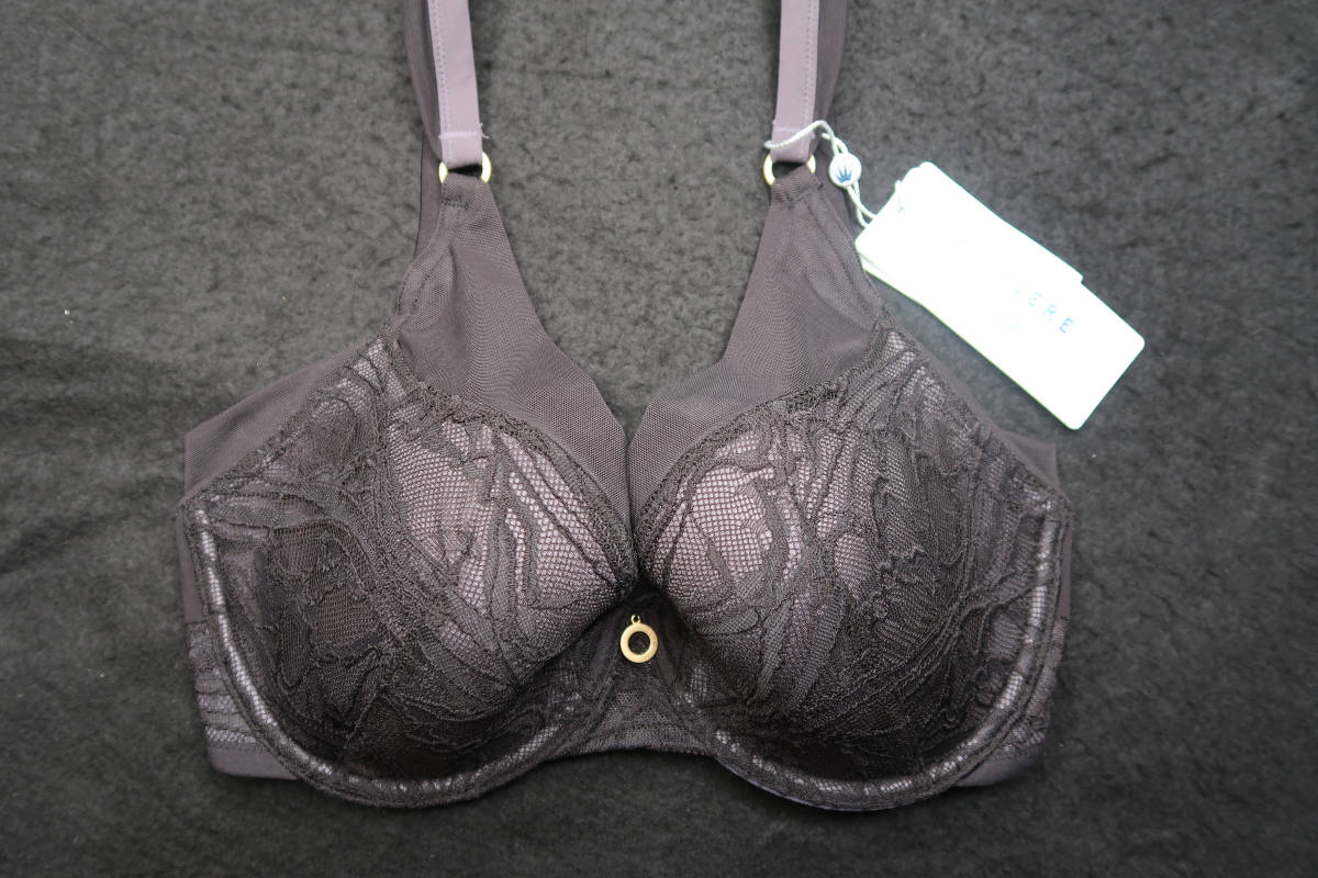 【未使用】12Y1★ C75 トリンプ ブラジャー ヴァリゼール 最高級ライン 黒 ブラック の落札情報詳細| ヤフオク落札価格情報 オークフリー