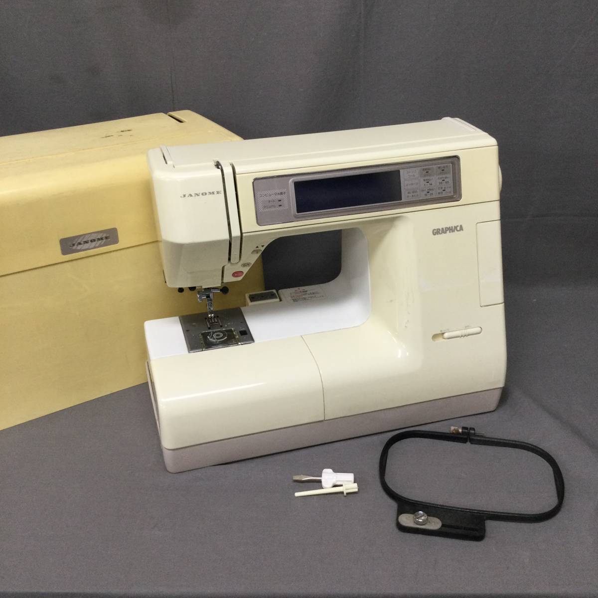 【傷や汚れあり】040714 210673 Janome ジャノメ ミシン Graphica グラフィカ 8000 手芸 ハンドクラフト 通電