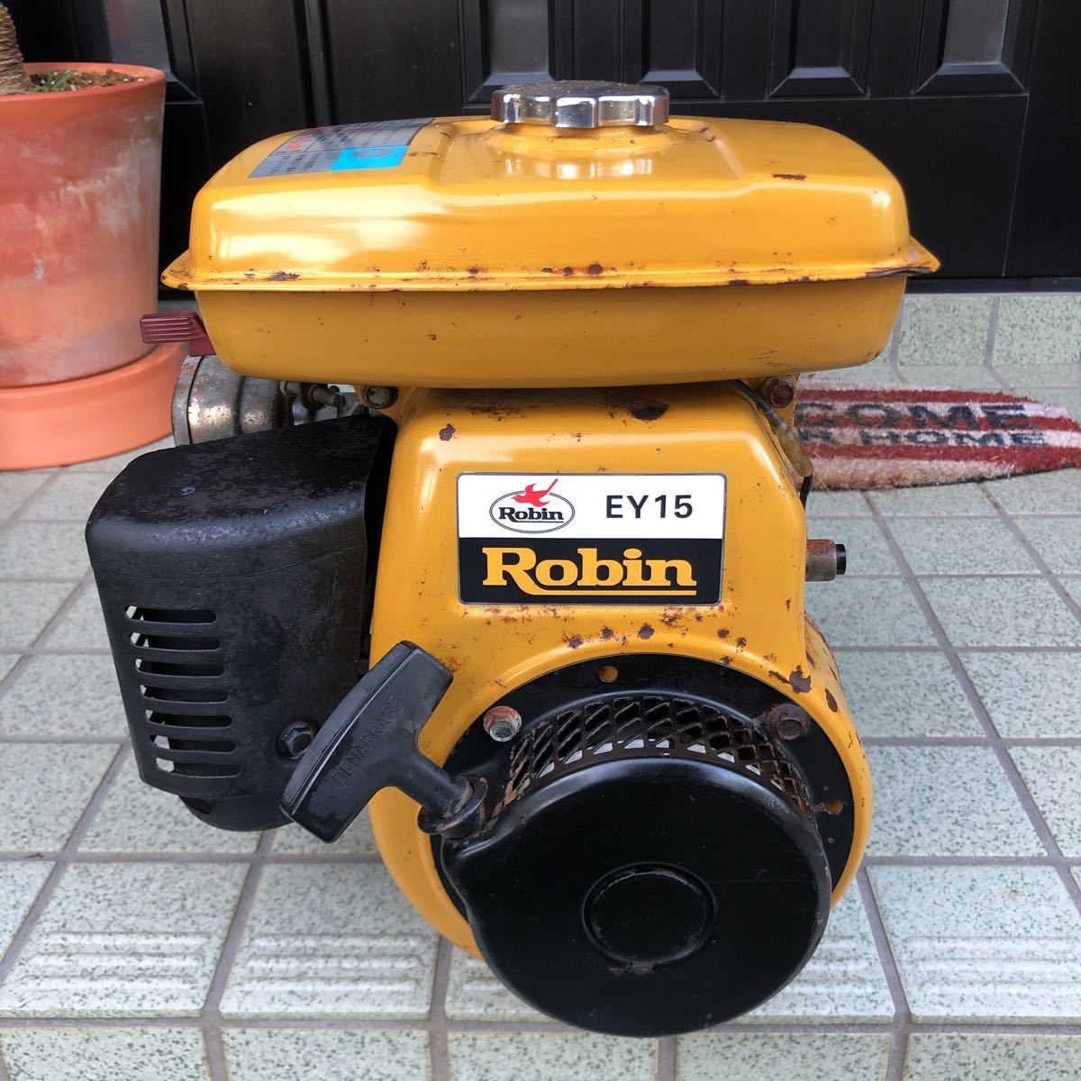 【傷や汚れあり】ロビン EY15 3.5馬力ガソリンエンジン プーリー付 すぐ使えます プレート トロウェルなど。の落札情報詳細 - ヤフオク落札価格検索 オークフリー