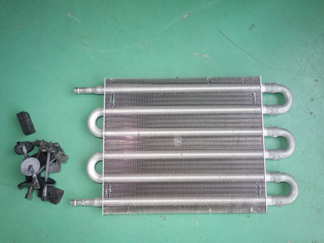 【傷や汚れあり】パワステ オイルクーラー S13 S14 S15 R32 R33 R34 シルビア スカイライン 180SXの落札情報詳細 - Yahoo!オークション落札価格検索 オークフリー