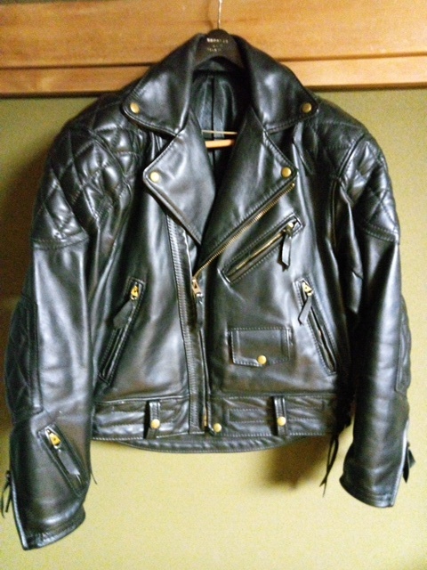 【目立った傷や汚れなし】VANSON バンソン パンチングレザーT 赤×黄緑 USA製 SM の落札情報詳細| ヤフオク落札価格情報 オークフリー