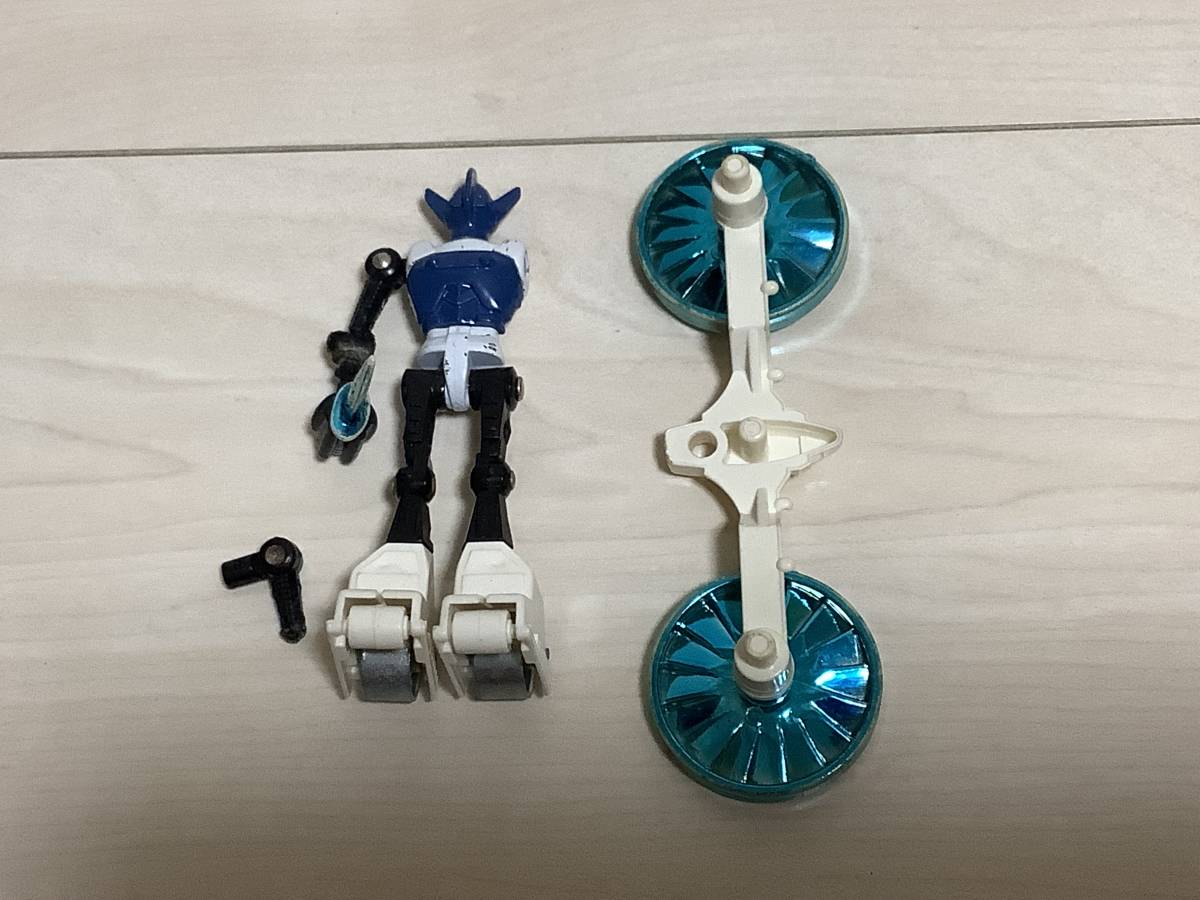 【全体的に状態が悪い】当時物 旧タカラ ミクロマン アクロイヤー2 A313 マッドブルー 難あり ワケあり 超合金 昭和 ダイアクロン 変身サイボーグの落札情報詳細 - Yahoo ...