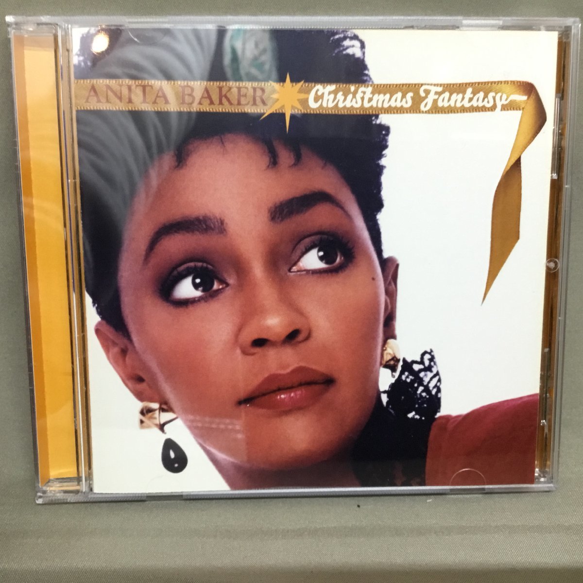 【目立った傷や汚れなし】ANITA BAKER / Christmas Fantasy (CD) 0946-3-32173-2-4 アニタ ...