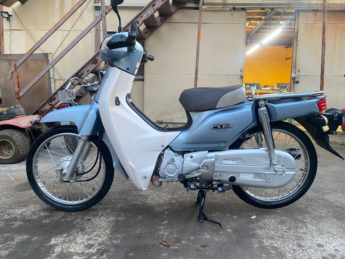 【傷や汚れあり】HONDA SUPERCUB AA04 ホンダ スーパーカブの落札情報詳細 - ヤフオク落札価格検索 オークフリー