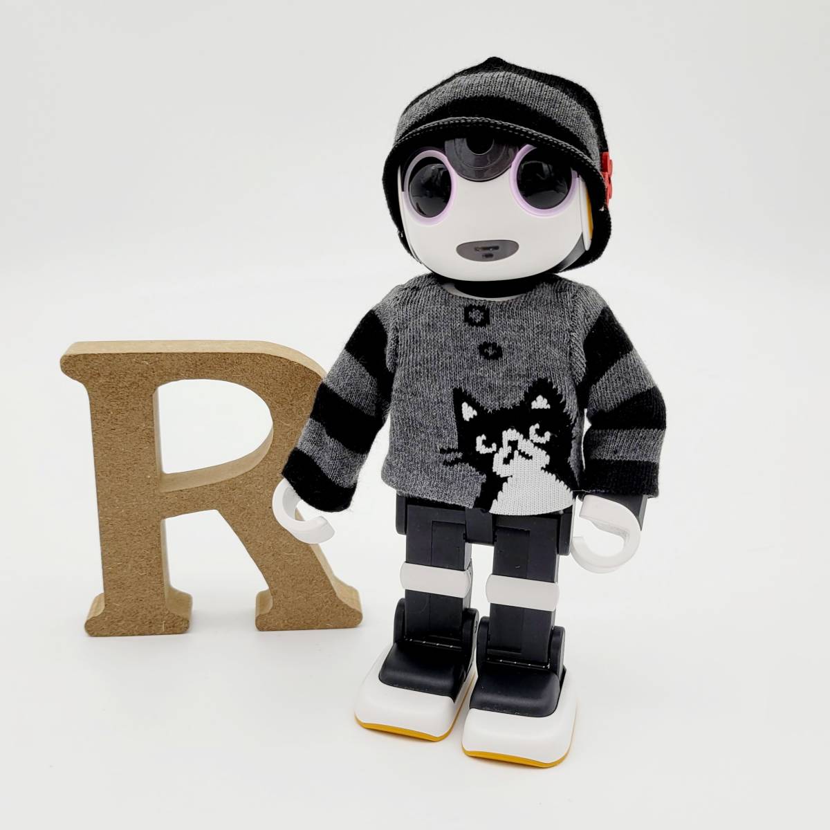 【未使用】ロボホン RoBoHoN ロボホンの服 猫ちゃんロンT&キャップセット（ダークグレー）の落札情報詳細 - ヤフオク落札価格検索 オークフリー