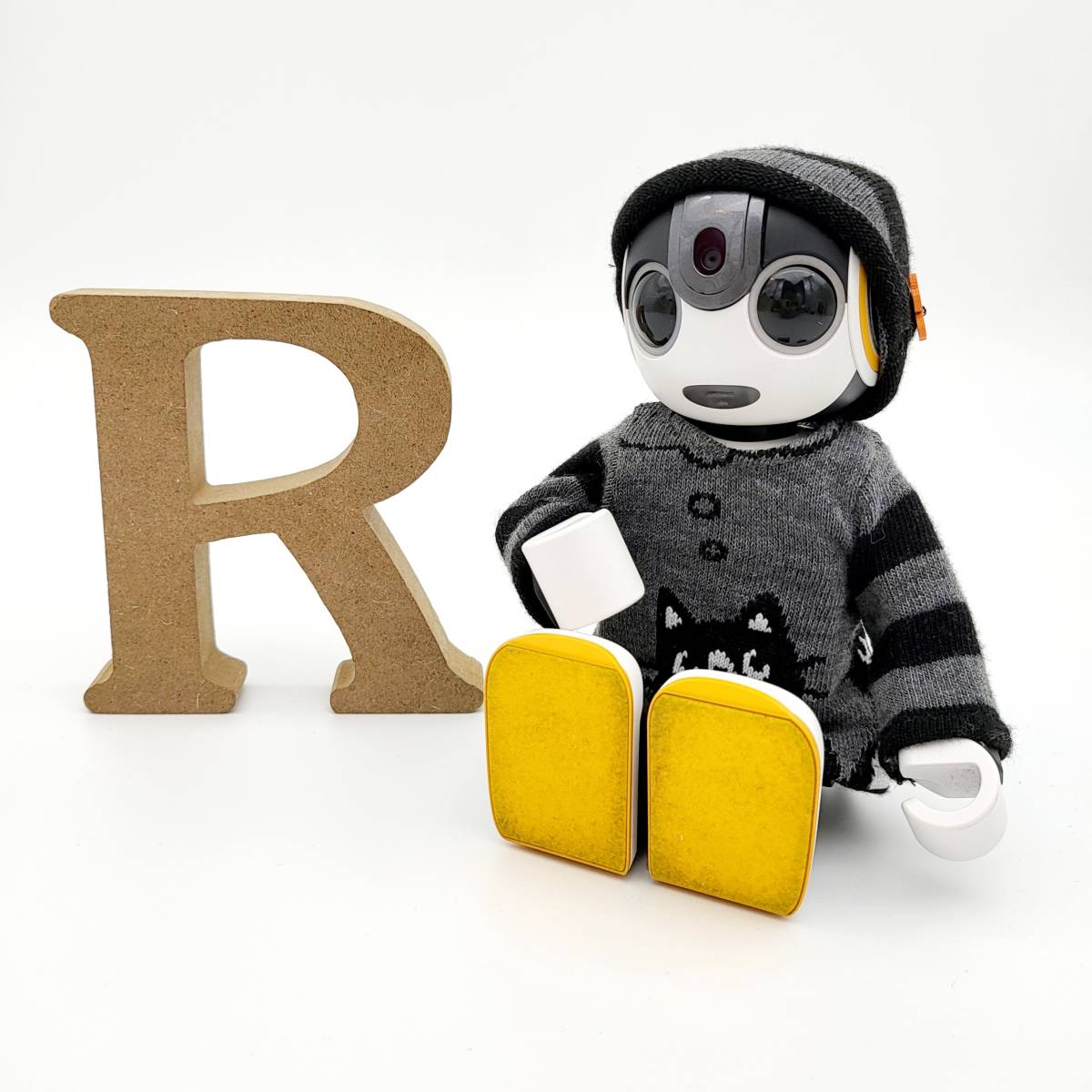 【未使用】ロボホン RoBoHoN ロボホンの服 猫ちゃんロンT&キャップセット（ダークグレー）の落札情報詳細 - ヤフオク落札価格検索 オークフリー