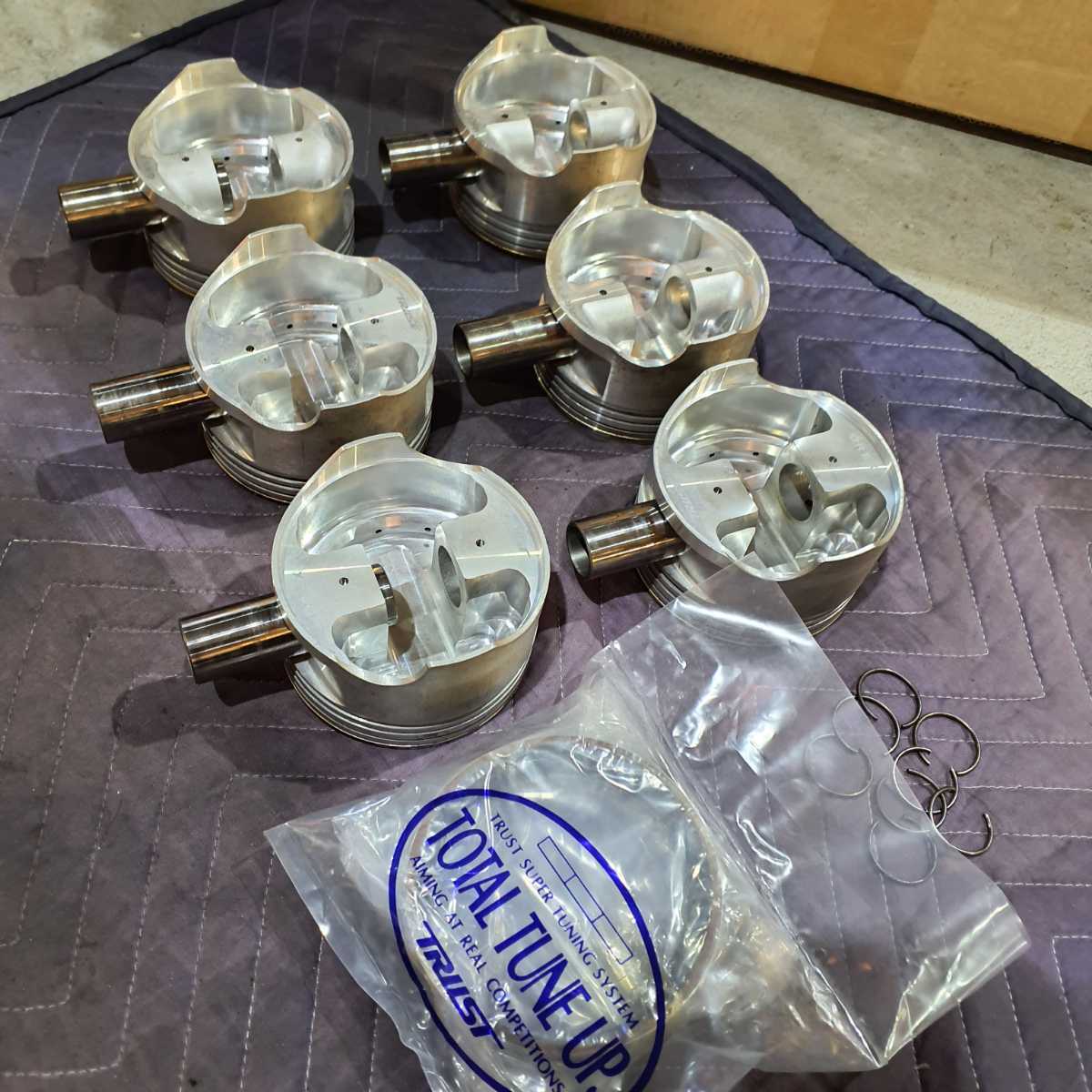 【目立った傷や汚れなし】Z32 フェアレディZ トラスト TRUST GREDDY 鍛造 ピストン 89mm コンロッドARP CARRボルト ...