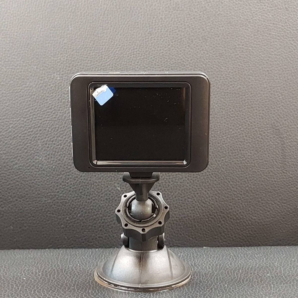 【やや傷や汚れあり】#2618 d-eight 2.2型液晶パネル ドライブレコーダー GD-F385 動作未確認 説明書付き の落札情報詳細 ...