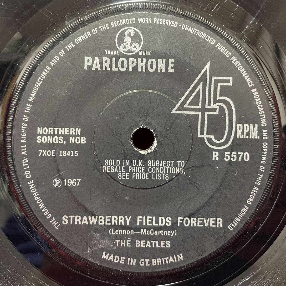 【傷や汚れあり】 UKorg7”s! THE BEATLES STRAWBERRY FIELDS FOREVER の落札情報詳細 - ヤフオク落札価格検索 オークフリー