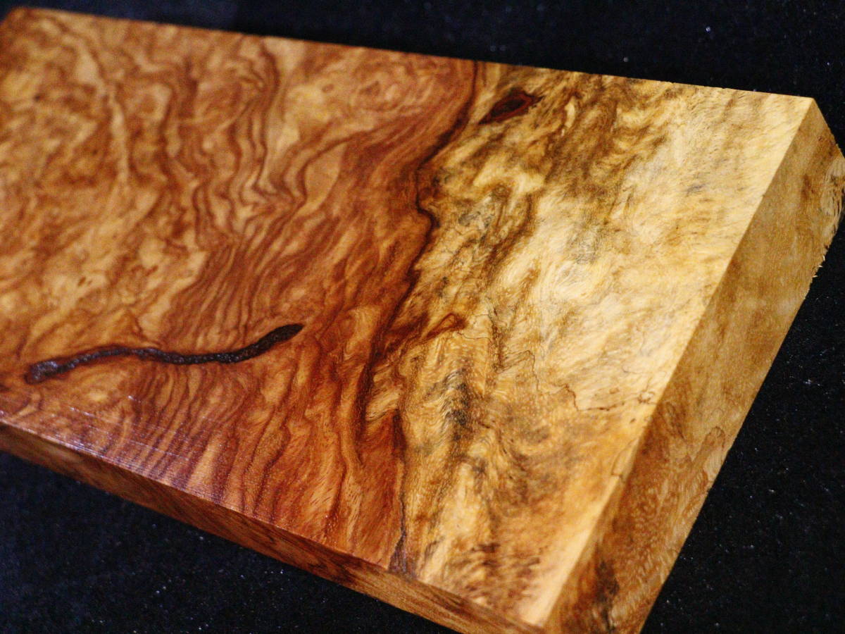 【未使用】花梨 瘤杢 葡萄杢 無垢材(4-12-3) W302㎜×D134㎜×H33.5㎜ の落札情報詳細 - ヤフオク落札価格検索 オークフリー