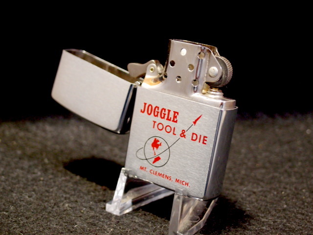 【未使用】ビンテージ新品ZIPPO★JOGGLE TOOL & DIE★1965年/有名希少企業AD/Nice Graphics/コレクタブル の落札情報詳細| ヤフオク落札価格情報 オークフリー
