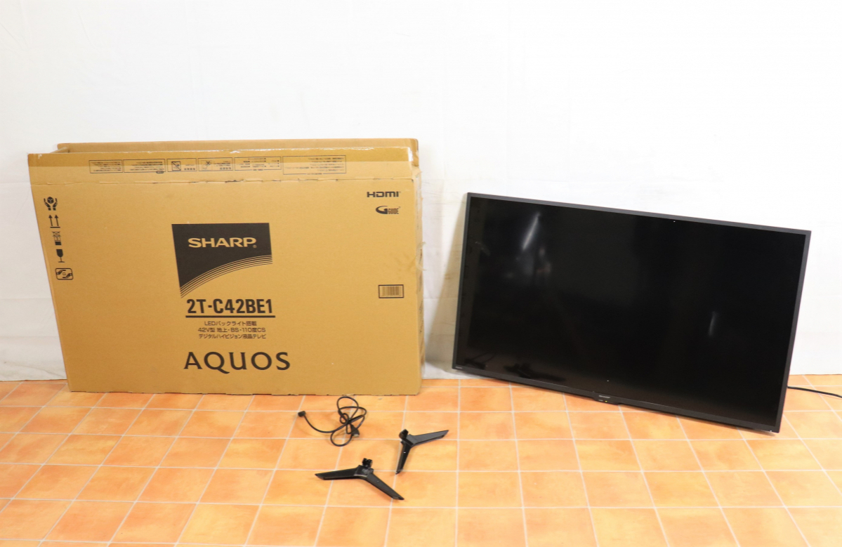 【目立った傷や汚れなし】 【2020年製 / 起動OK】 SHARP AQUOS 2T-C42BE1 シャープ アクオス 液晶カラーテレビ 42V 42型 箱付き デジタルハイビジョン ...