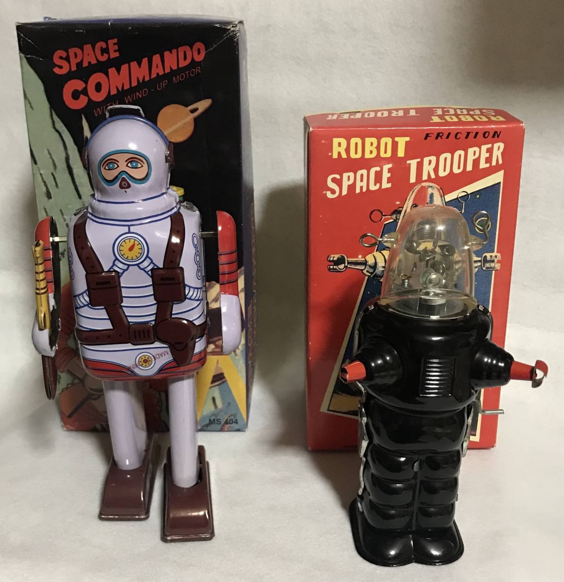 【傷や汚れあり】ROBOT SPACE TROOPER SPACE COMMANDO ブリキ おもちゃ 昭和レトロ ロボット ゼンマイ 玩具の落札情報詳細 - ヤフオク落札価格検索 オークフリー