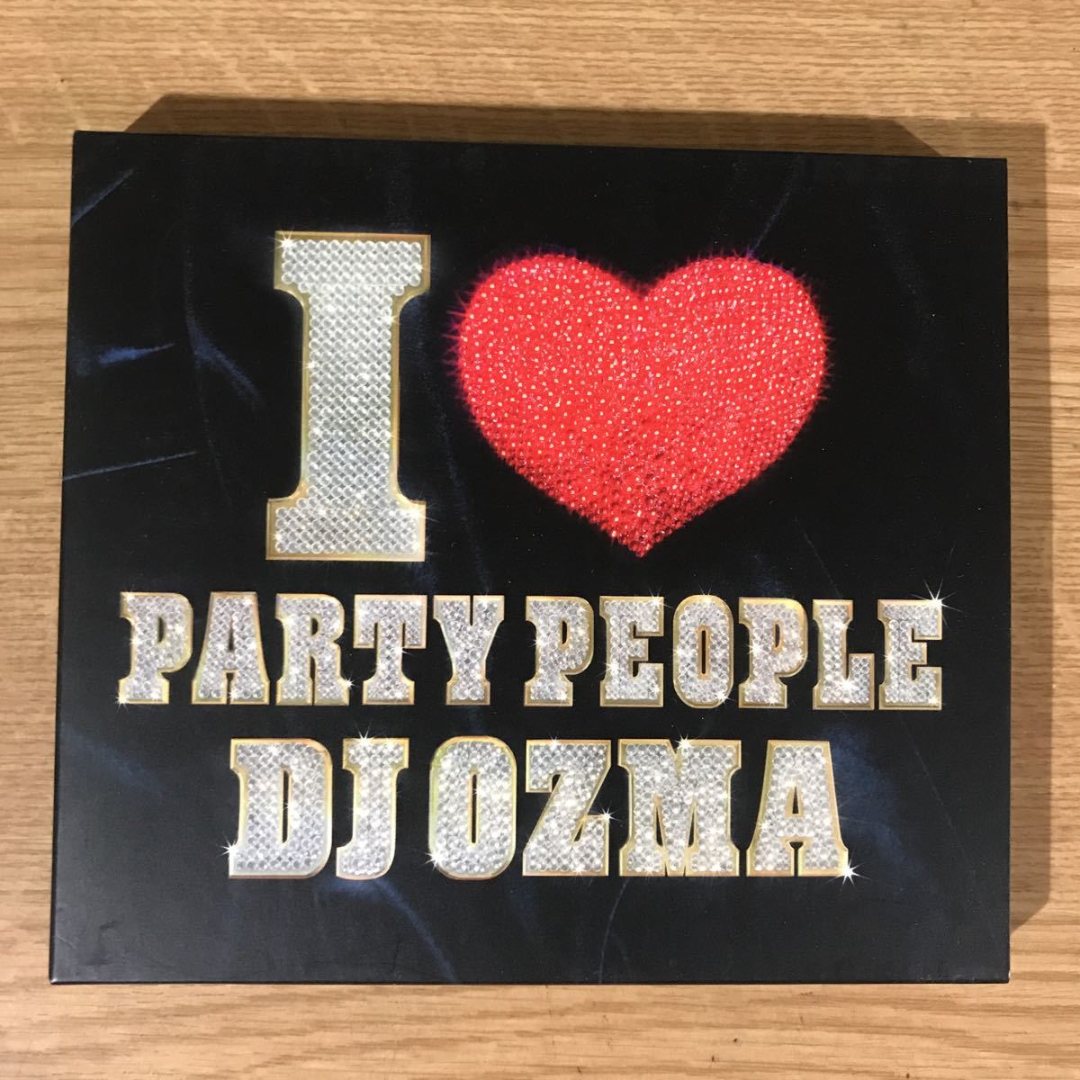【目立った傷や汚れなし】(F1034)中古CD100円 DJ OZMA I LOVE PARTY PEOPLE(DVD付) の落札情報詳細| ヤフオク落札価格情報 オークフリー