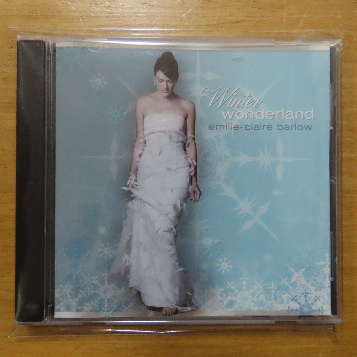 【やや傷や汚れあり】829982091758;【CD】Emilie-Claire Barlow / Winter Wonderland EMG-442の落札情報詳細 - Yahoo ...