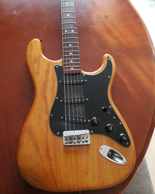 【傷や汚れあり】fender stratocaster Hard Tail 1970年後半 naturalの落札情報詳細 - ヤフオク落札価格 ...