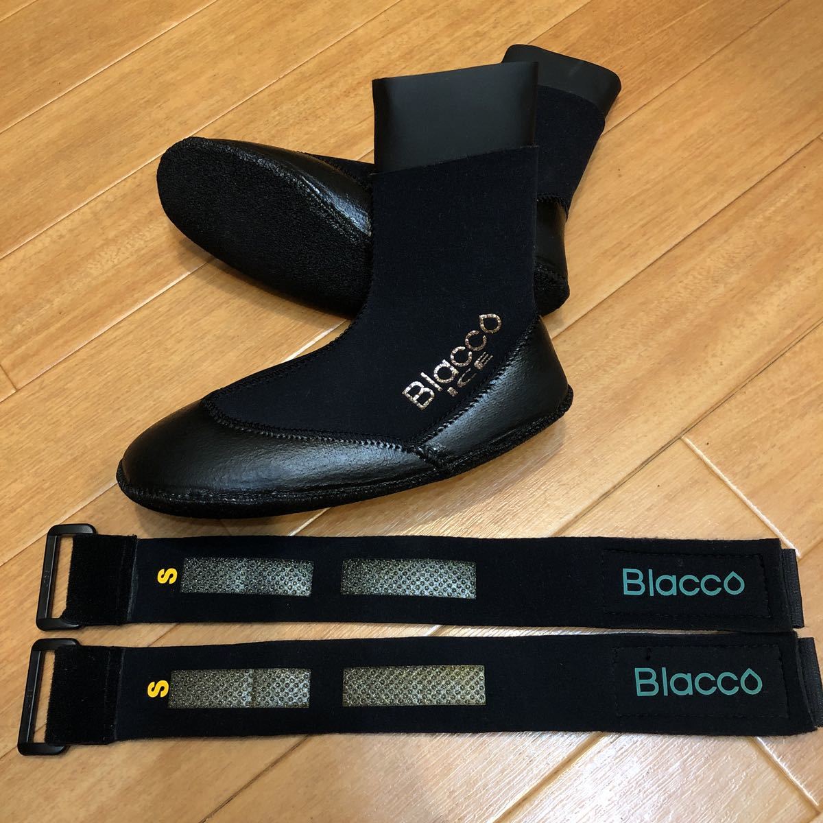 【目立った傷や汚れなし】【USED】Blacco ICE サーフブーツ 4ミリ ダブルロックシステム アンクルベルトセット サイズXXS ...
