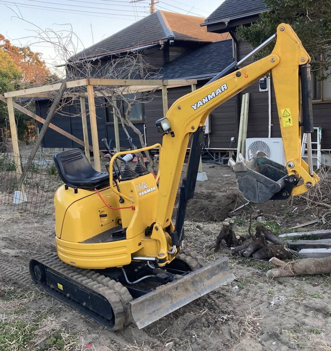【目立った傷や汚れなし】【中古】ミニ油圧ショベル ヤンマー ViO10 先月1月にヤンマー営業所でオイル交換・油圧オイル交換済みの落札情報詳細 - ヤフオク落札価格検索 オークフリー
