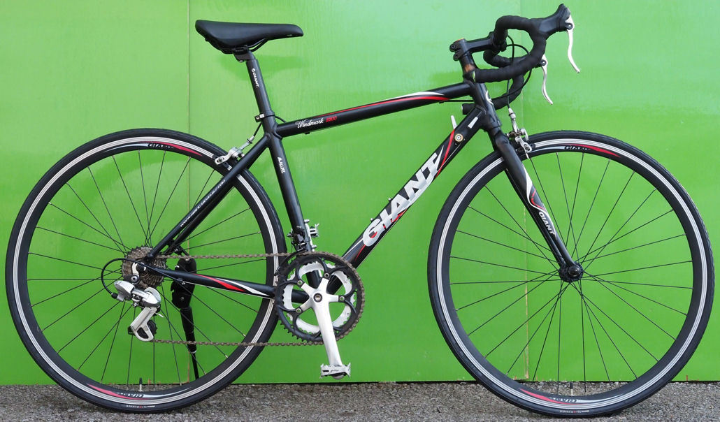【傷や汚れあり】GIANT(タイヤ新品(ほぼ綺麗)Windmark 2200)シマノ 14s)700C)CT46)ブラックカラー)ロードバイク 中古の落札情報詳細 - Yahoo!オークション ...
