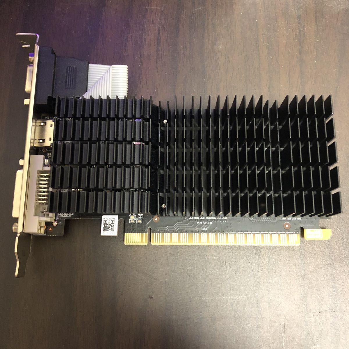 【未使用に近い】玄人志向 NVIDIA GeForce GT710 1GB ファンレスの落札情報詳細 - ヤフオク落札価格検索 オークフリー