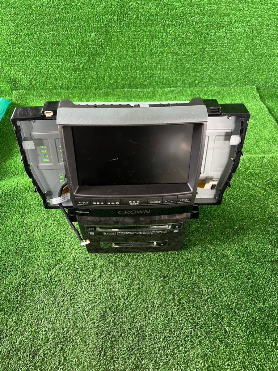 【目立った傷や汚れなし】[ジャンク] ★ 動作未確認トヨタ純正クラウン Grs180 マルチモニター ナビ86111 30320 Grs181