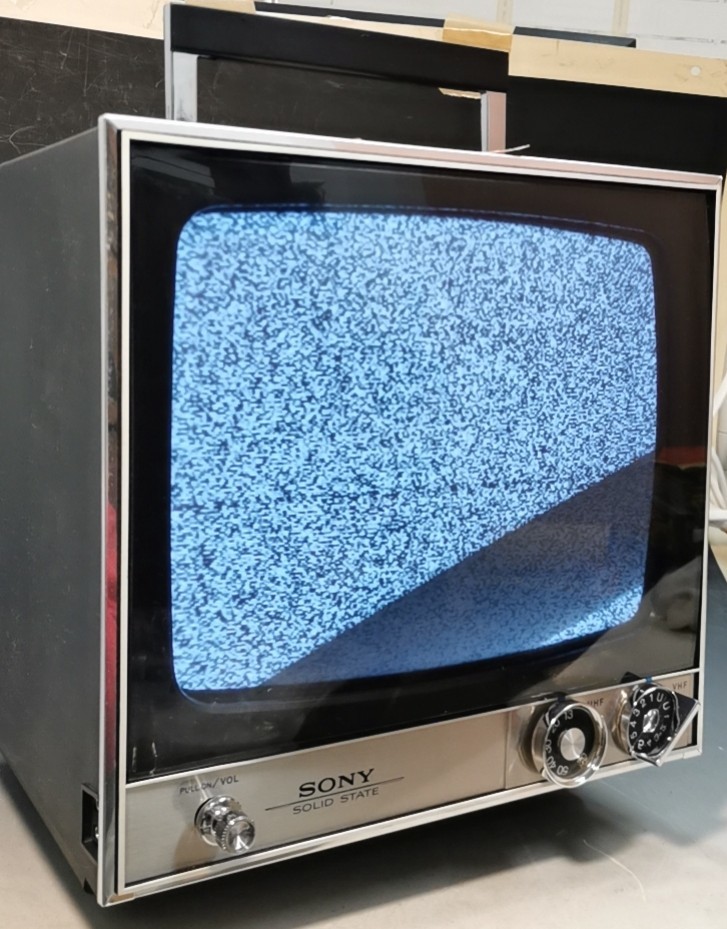 【未使用に近い】【希少美品！通電OK！昭和レトロ】SONY Video Monitor CVM-350U 白黒テレビの落札情報詳細 ...