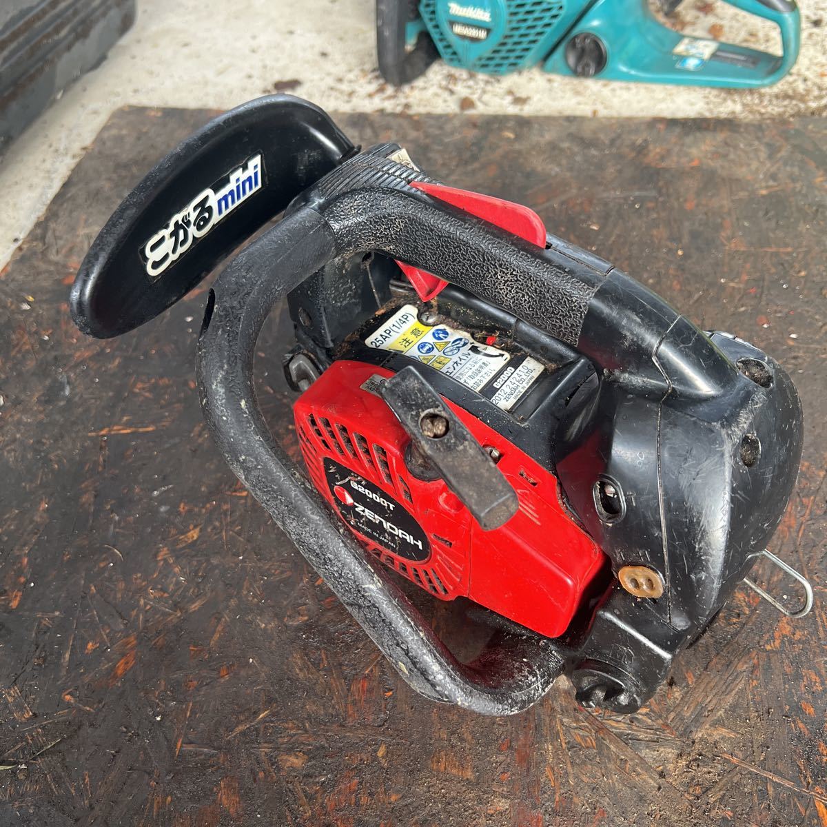 【全体的に状態が悪い】ゼノア ZENOAH こがるmini G2000T チェーンソー ジャンクの落札情報詳細 - ヤフオク落札価格情報 オークフリー