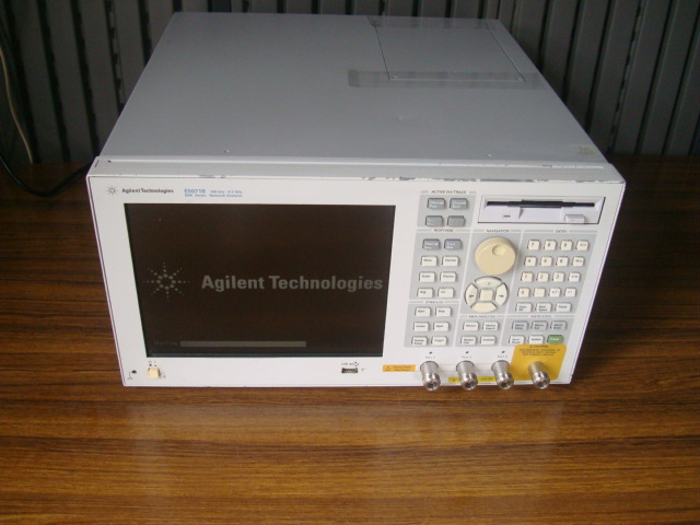 【傷や汚れあり】☆Agilent E5071B (Opt. 010・015・1E5・414)300kHz - 8.5GHzの落札情報詳細 - ヤフオク落札価格検索 オークフリー