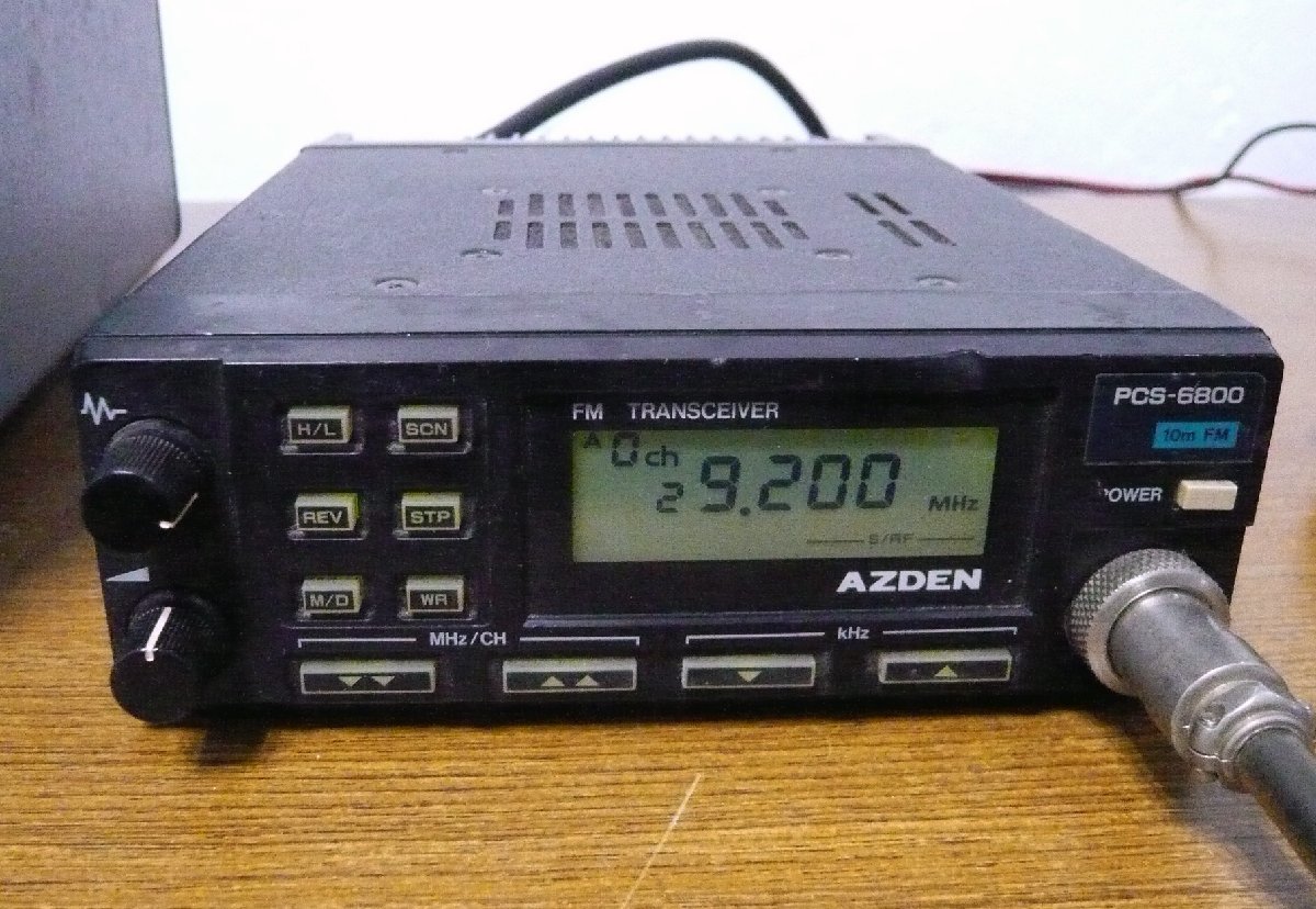 【やや傷や汚れあり】AZDEN /アツデン 28 MHz帯 / FM 名機「PCS-6800」（10W ）取説付き（コピー） 動作品中古の落札 ...