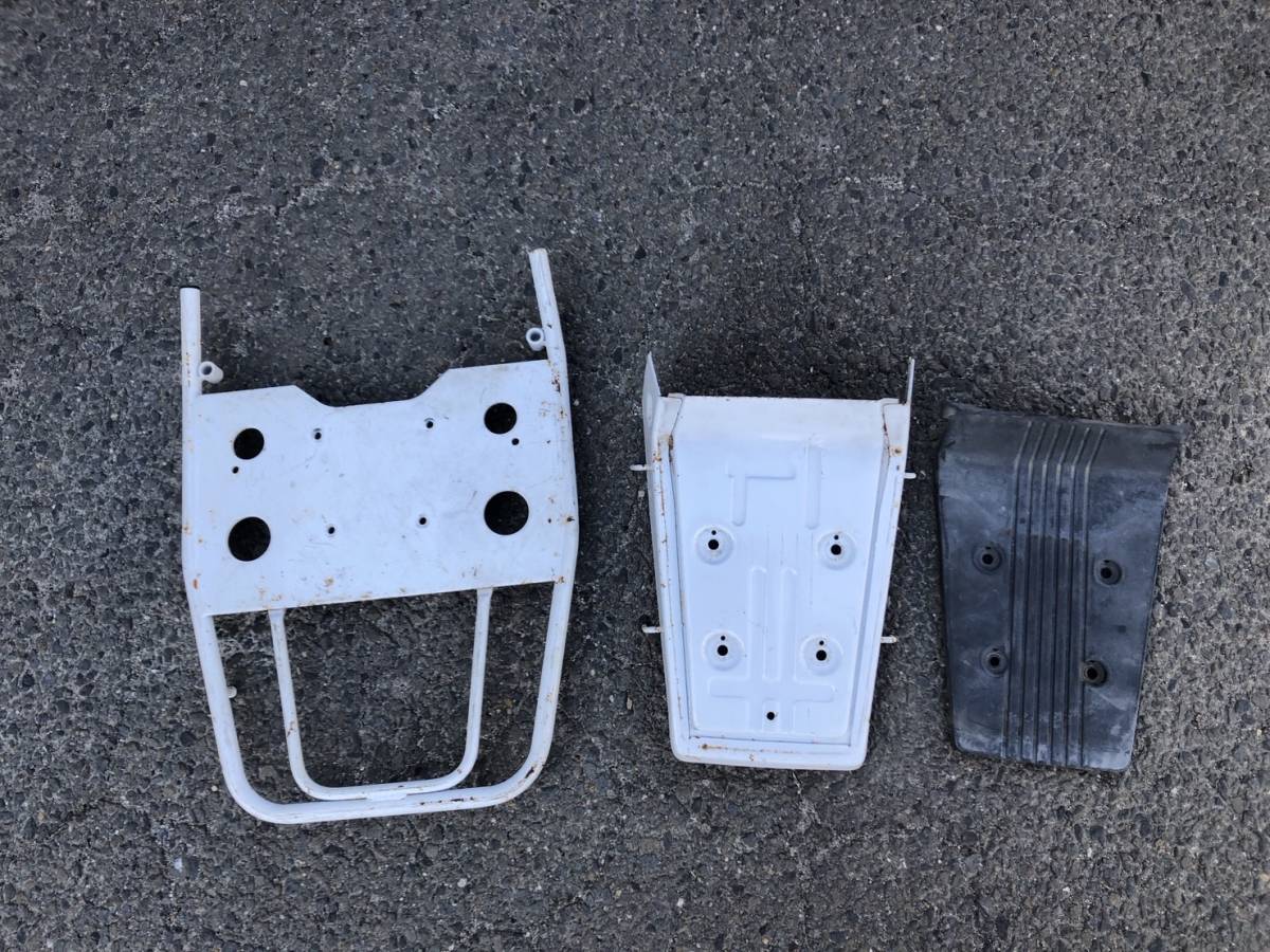 【やや傷や汚れあり】【46951】 スーパーモレ FA14B (109番台～) 純正 リア キャリア 荷台 ステーの落札情報詳細 ...