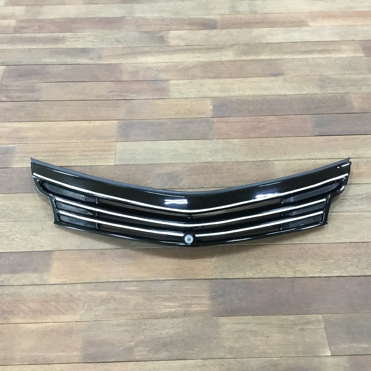 【傷や汚れあり】1円スタート！ トヨタ 50 エスティマ 後期 3型 社外 FRP製 フロント グリル カメラ付き カラー：202 ...