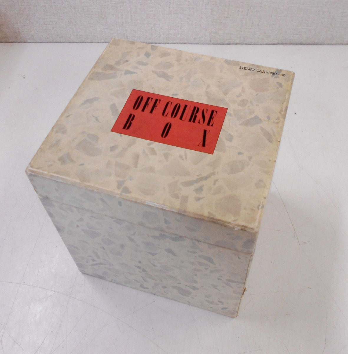 【傷や汚れあり】OFF COURSE BOX オフコース（小田和正・鈴木康博・大間ジロー・松尾一彦・清水仁）12CD 【ケ343】の落札情報 ...
