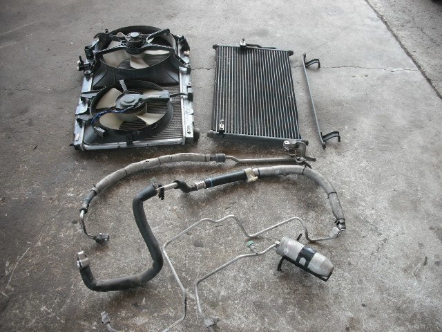 【傷や汚れあり】『B152』DB8,B18C,インテグラ タイプR,INTEGRA TYPE R,ラジエーター,コンデンサー,リキッドタンク ...