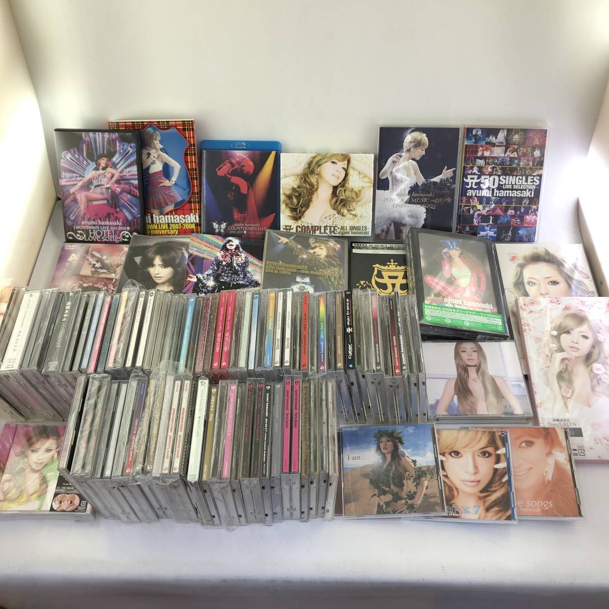 【傷や汚れあり】1円～【大量約70点セット】浜崎あゆみ CD DVD Blu-rayまとめ/Ayumi Hamazaki A 50 SINGLES/COUNTDOWN LIVE 2010 ...