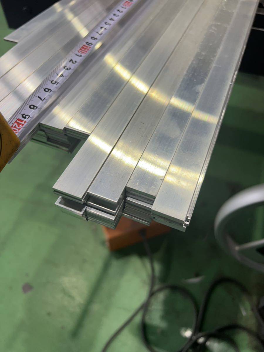 【やや傷や汚れあり】アルミ フラットバー A6063 生地 3×20 端材 L600～L1200ぐらい 110本以上の落札情報詳細 ...