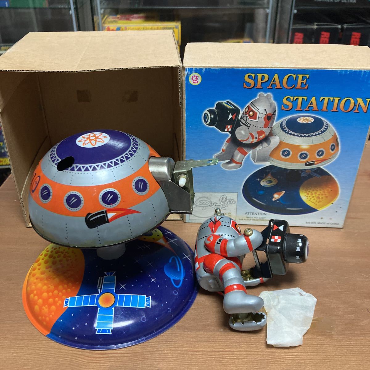 【傷や汚れあり】roo ブリキ OSH ゼンマイブリキ 宇宙ステーション SPACE STATION MS375 スペースステーションの落札情報詳細 - ヤフオク落札価格検索 オークフリー