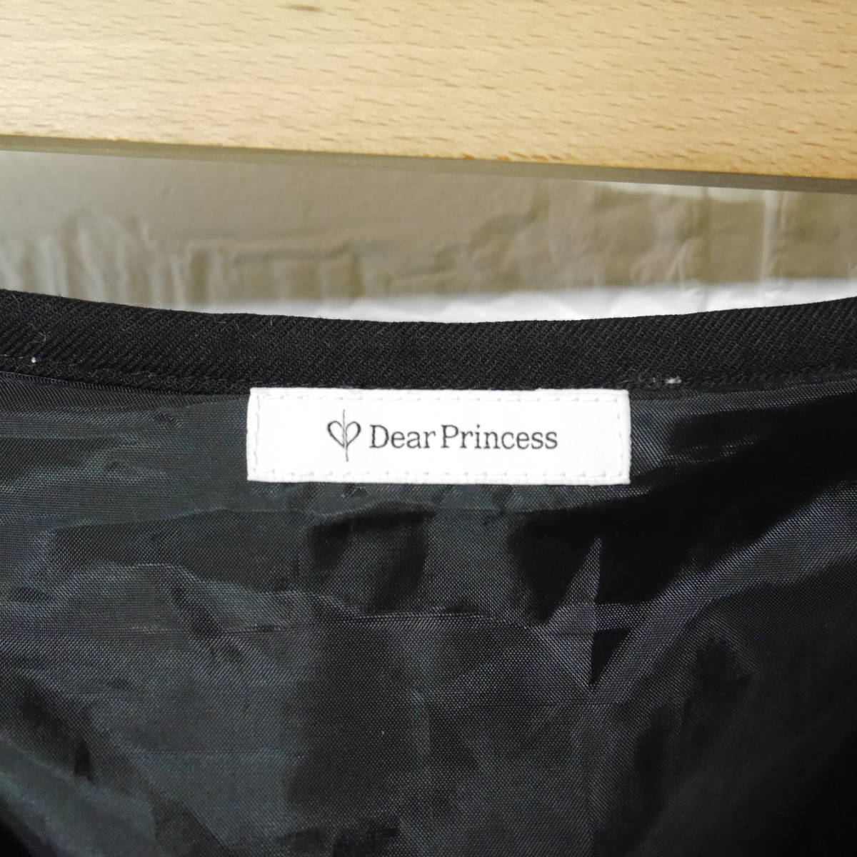【目立った傷や汚れなし】A667 Dear Princess | ディアプリンセス プリーツスカート 黒 中古 サイズ表記なしの落札情報詳細 ...