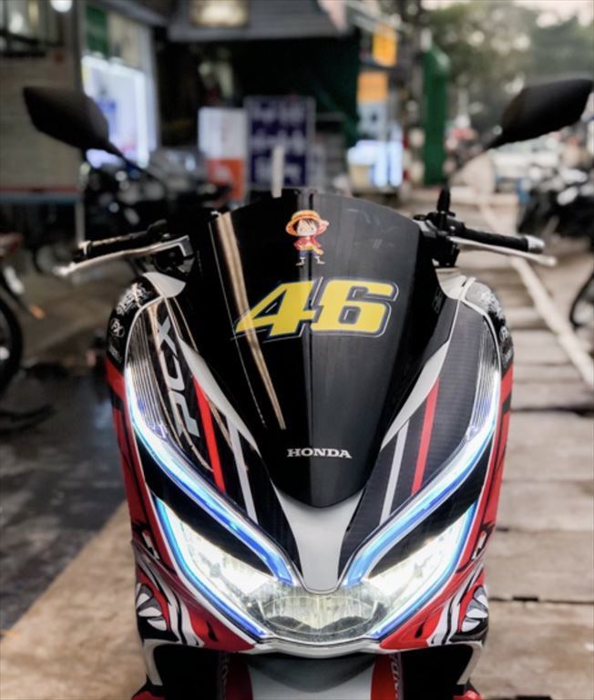 【未使用】HONDA PCX-2018(JF81 KF30) ヘッドライトステッカー(青) BIKE-2022-J084/3-1の落札情報詳細 - ヤフオク落札価格検索 オークフリー
