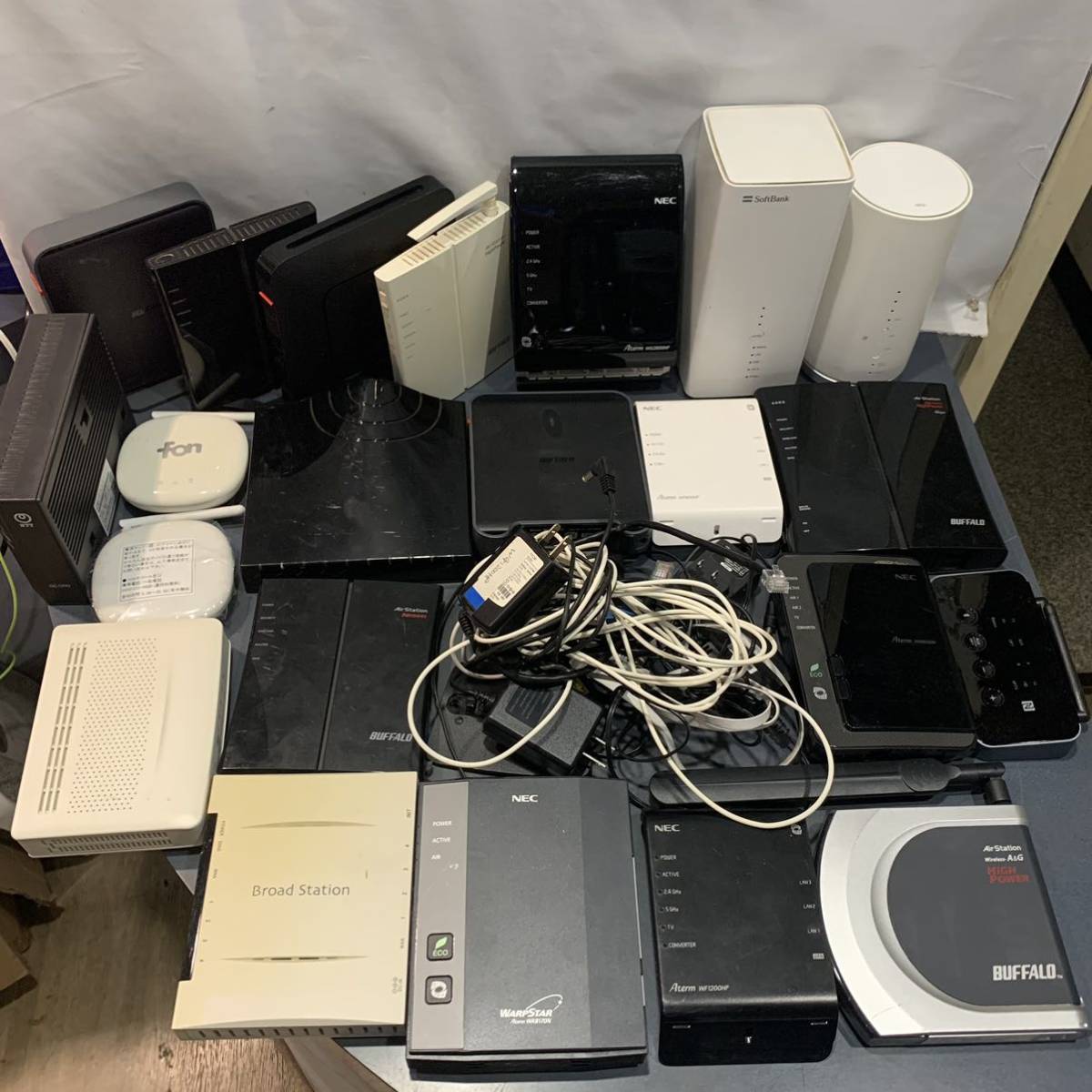 【やや傷や汚れあり】無線LANルーター 親機 大量 まとめ売り BUFFALO / SoftBank / NTT / I O DATA ...