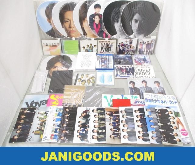 【やや傷や汚れあり】V6 グッズセット ペンライト/Blu-ray/CD 等 LIVE TOUR 2017 The ONES/LIVE TOUR 2013 Oh! My! Goodness ...