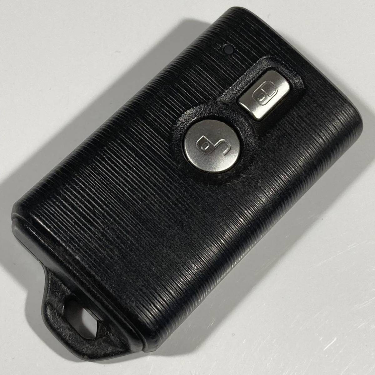 【傷や汚れあり】送料込 SUBARU スバル純正 RN1 RN2 ステラ ステラカスタム U45PB33 2ボタン スマートキー キーレス リモコン 鍵 MTI799Aの落札情報詳細 ...