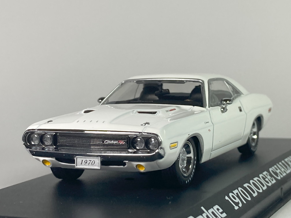 京商 1/64 ・ Dodge Challenger SRT8 ・ ダッジ チャレンジャー ブラック 黒の落札情報詳細 - ヤフオク落札価格 ...