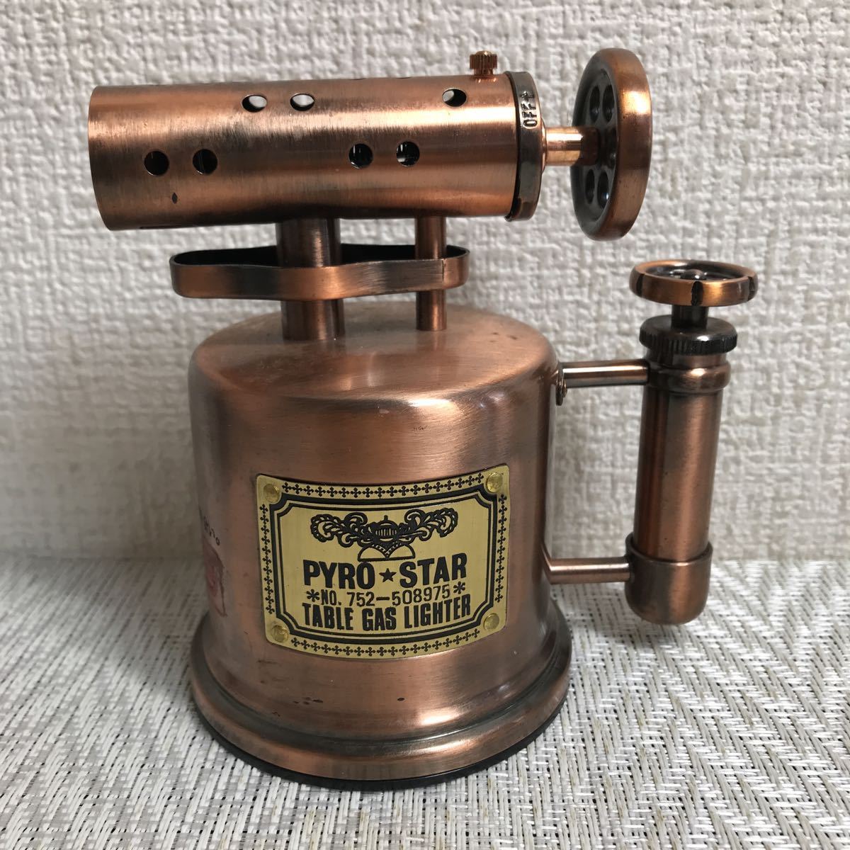 【全体的に状態が悪い】動作未確認のジャンク品/テーブルガスライター/PYROSTAR TABLE GAS LIGHTER/昭和レトロの落札情報 ...
