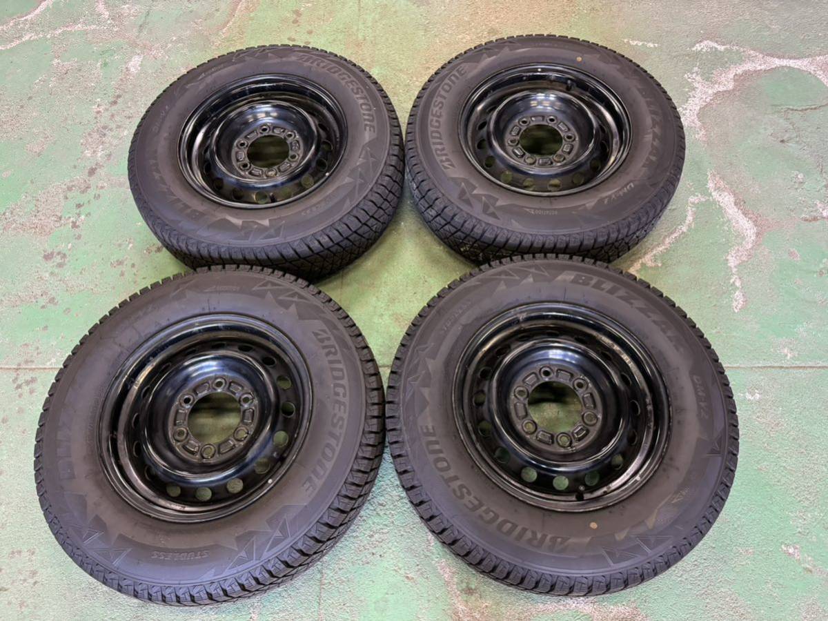 【やや傷や汚れあり】ハイエース スタッドレス BLIZZAK DM-V2 195/80R15 ハイエース純正ホイール4本セット2022年製 バリ山の落札情報詳細 - Yahoo!オークション ...
