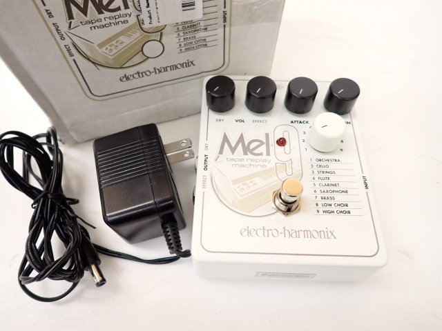 【傷や汚れあり】中古 通電のみ確認 AMDEK Delay Machine DMK-100 細かい傷、汚れあり。後ろの鉄の部分サビあり ...